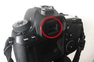 光学ファインダー（OVF）と電子ビューファインダー（EVF）の違い
